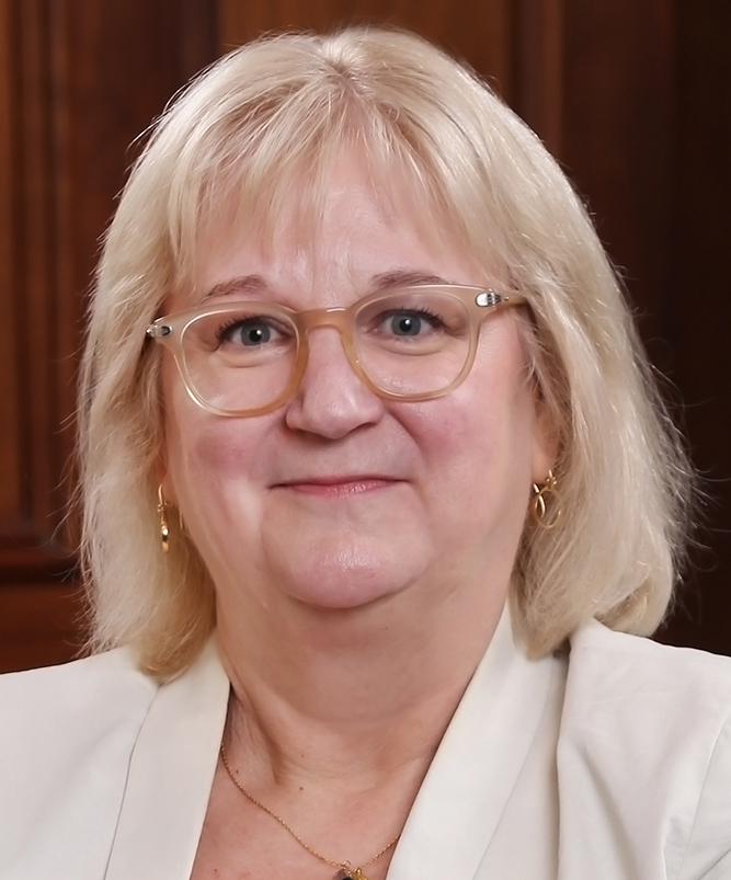 Faculty honors - UGA Online Magazine